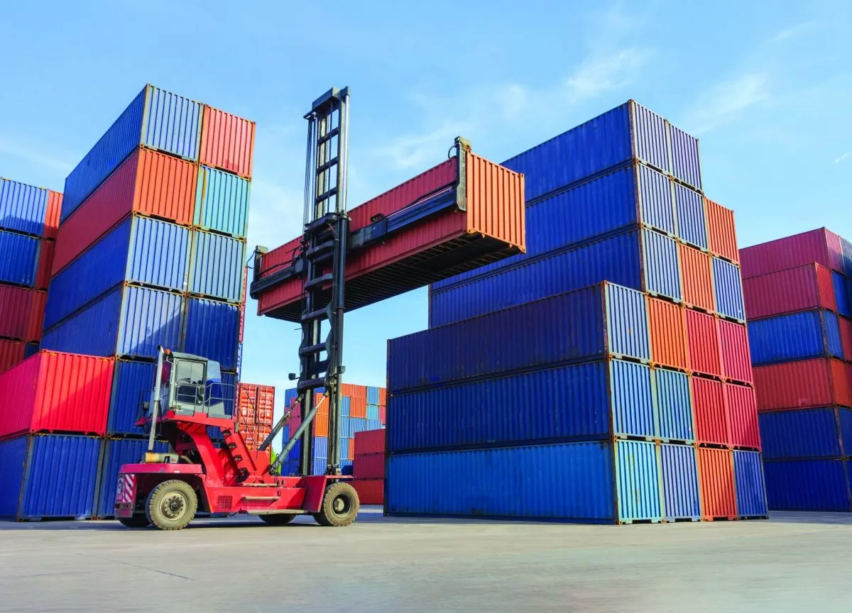 How FCL Shipping Services Enhance Your Business’s Competitive Edge - HTD