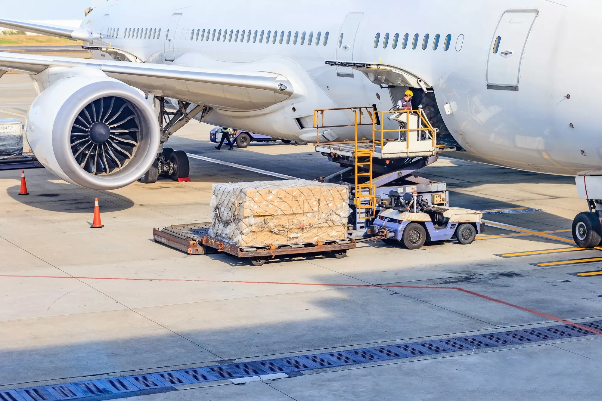 How Air Freight Transport Services Support Emergency and Same-Day ...